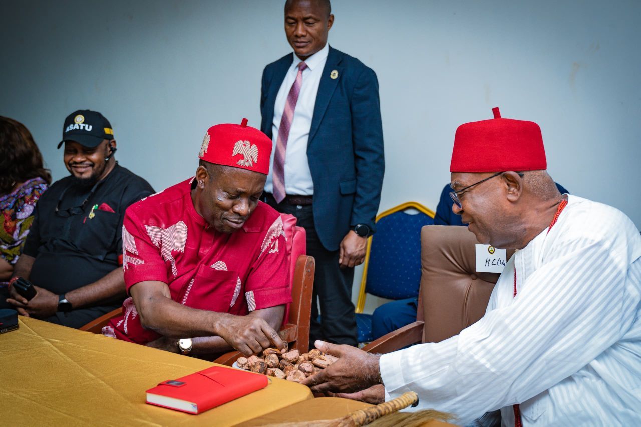 Prof Soludo Meets With Anambra Traditional Rulers, President-General ...